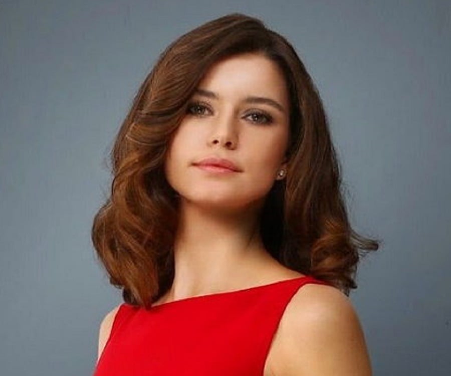 Beren Saat Resimleri Beren Saat Resimleri