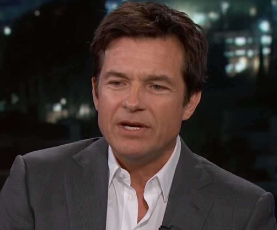Jason Bateman Biography - Facts, Childhood, Family Life & Achievements Jason Bateman Biography - Facts, Childhood, Family Life & Achievements