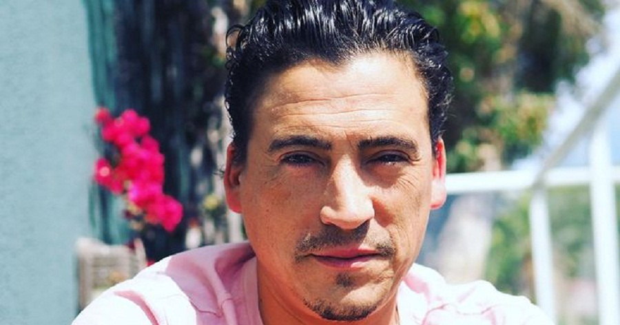 Andrew Keegan Piper Perabo