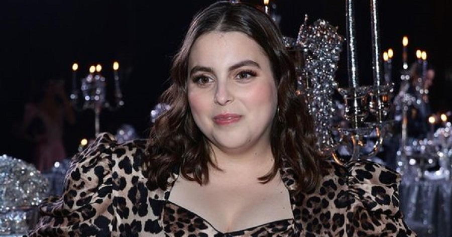 Beanie Feldstein Biography – Facts, Childhood & Life of the Actress