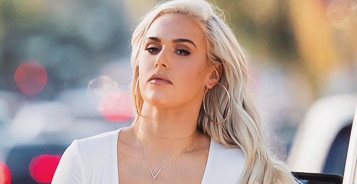 CJ Perry Biography - Facts, Childhood, Family Life & Achievements