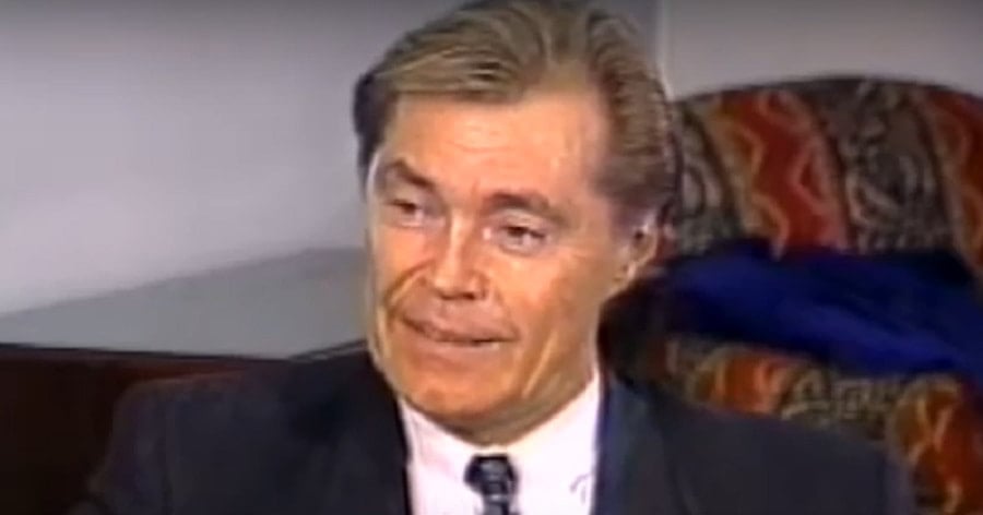 Dennis Cole Biography - Facts, Childhood, Family Life & Achievements