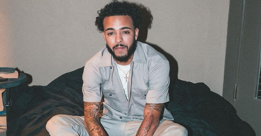 J Cook – Bio, Facts, Family Life & Career