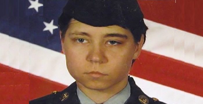 Lynndie England Biography – Facts, Childhood, Family Life, Conviction