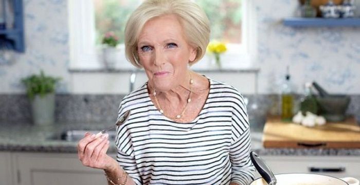 Mary Berry Biography - Facts, Childhood, Family Life & Achievements