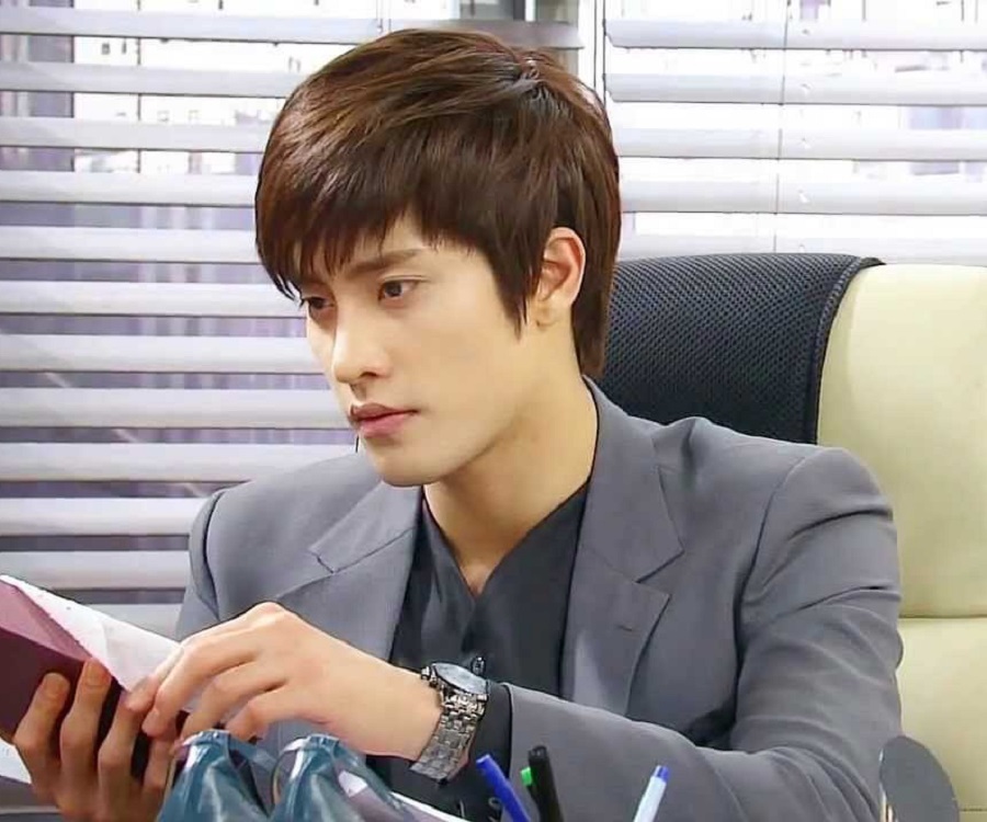 Sung Hoon Biography Facts Childhood Family Life Achievements Sung Hoon Biography Facts Childhood Family Life Achievements